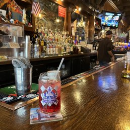 TUNE INN - Updated December 2025 - 362 Photos & 570 Reviews - 331 ...