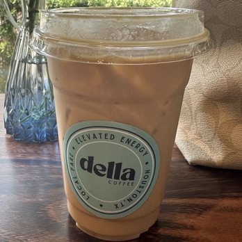 DELLA COFFEE with photos - Updated August 2024 - 108 Photos & 29 ...