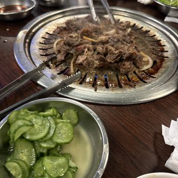 CASTLE BBQ - Updated June 2024 - 954 Photos & 1671 Reviews - 473 N ...