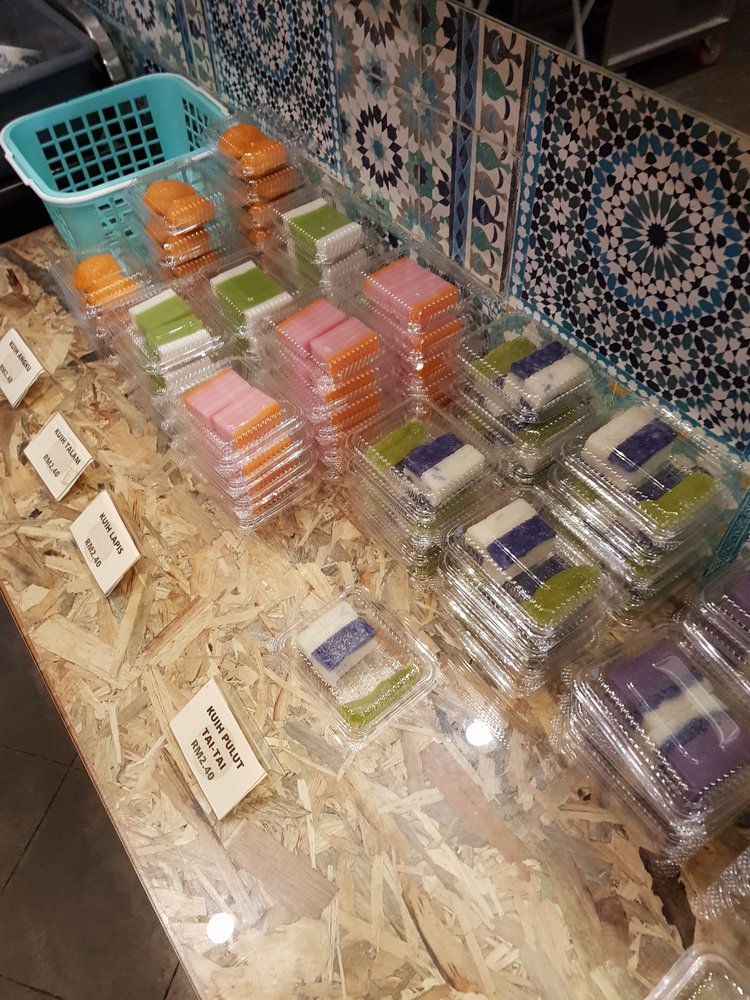 LI ER NYONYA - 12 Photos - Nasi Lemak - 349, Jalan Burma, George Town ...