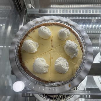 FIREMAN DEREK’S BAKE SHOP - Updated July 2024 - 619 Photos & 286 ...