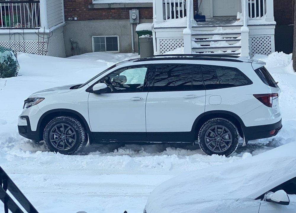 HONDA EXCEL - 12 Photos - 5400 Rue Paré, Mont-Royal, Quebec - Car ...