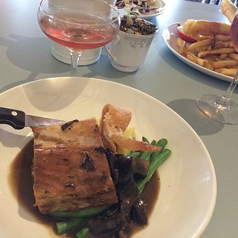 THE HENLEY BROOK - Updated January 2026 - 74 Photos & 11 Reviews - 9810 ...