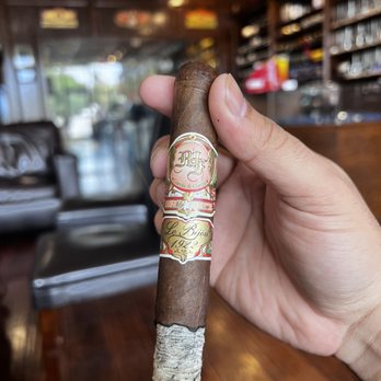 THE CIGAR FACTORY LOUNGE - Updated August 2025 - 169 Photos & 93 ...