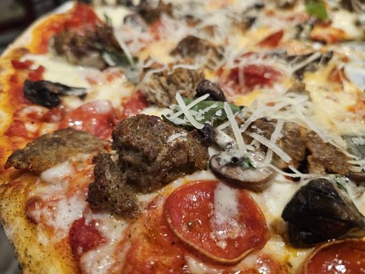 FARRELLI’S PIZZA & POOL CO - Updated June 2026 - 102 Photos & 280 ...