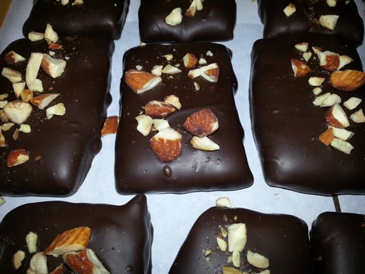 BUFFETT’S CANDIES - Updated April 2025 - 163 Photos & 87 Reviews - 7001 ...