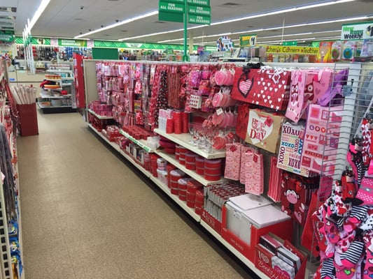 DOLLAR TREE - Updated December 2025 - 21 Photos - 1060 Wilbraham Rd ...