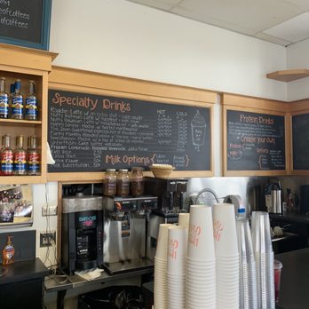 HOUSE OF COFFEES - Updated January 2026 - 123 Photos & 139 Reviews ...