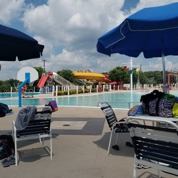 POLLOCK COMMUNITY WATERPARK - Updated January 2026 - 1550 Taft Ave ...