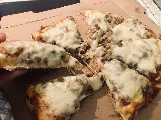 GIOVANNI’S PIZZA - 38 Photos & 35 Reviews - Pizza - 2936 Grove Ave ...