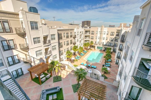 5 MOCKINGBIRD - Updated January 2026 - 84 Photos & 25 Reviews - 5555 E ...