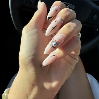 SHILOH NAILS & SPA - Updated September 2024 - 987 Photos & 445 Reviews ...