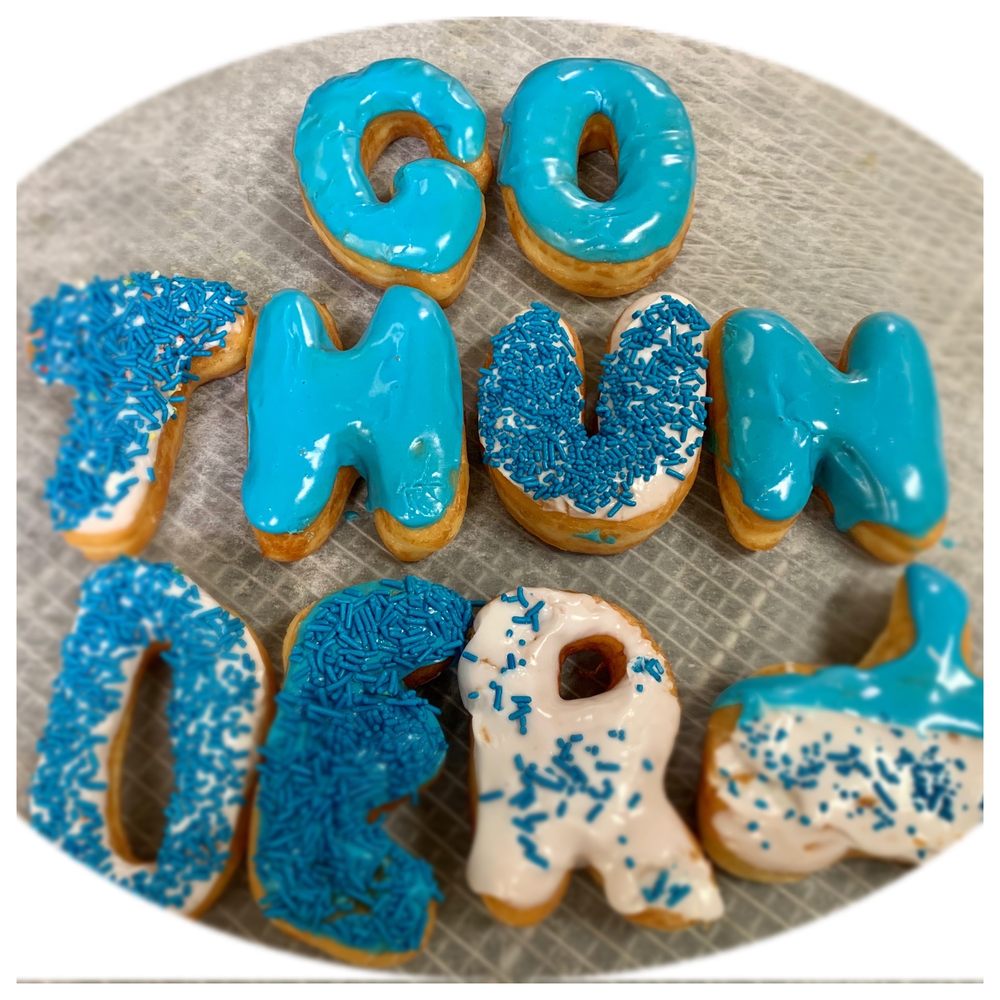 SNOWFLAKE DONUTS - SAWDUST RD - 78 Photos & 35 Reviews - 1440 Sawdust ...