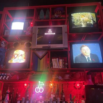 CHERRY - Updated December 2025 - 57 Photos & 43 Reviews - 308 Main St ...