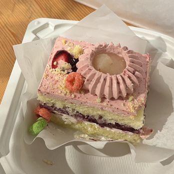 PAPER CAKE SHOP - Updated November 2024 - 211 Photos & 76 Reviews ...