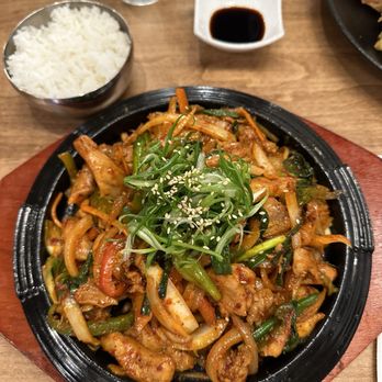 DOLSAN KOREAN BBQ AND SUSHI RESTAURANT - Updated November 2024 - 259 ...
