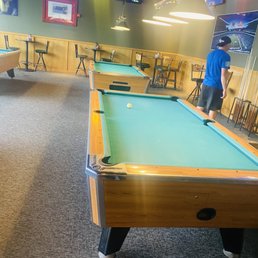 GATOR’S SPORTS BAR & GRILL - Updated June 2025 - 121 Photos & 231 ...