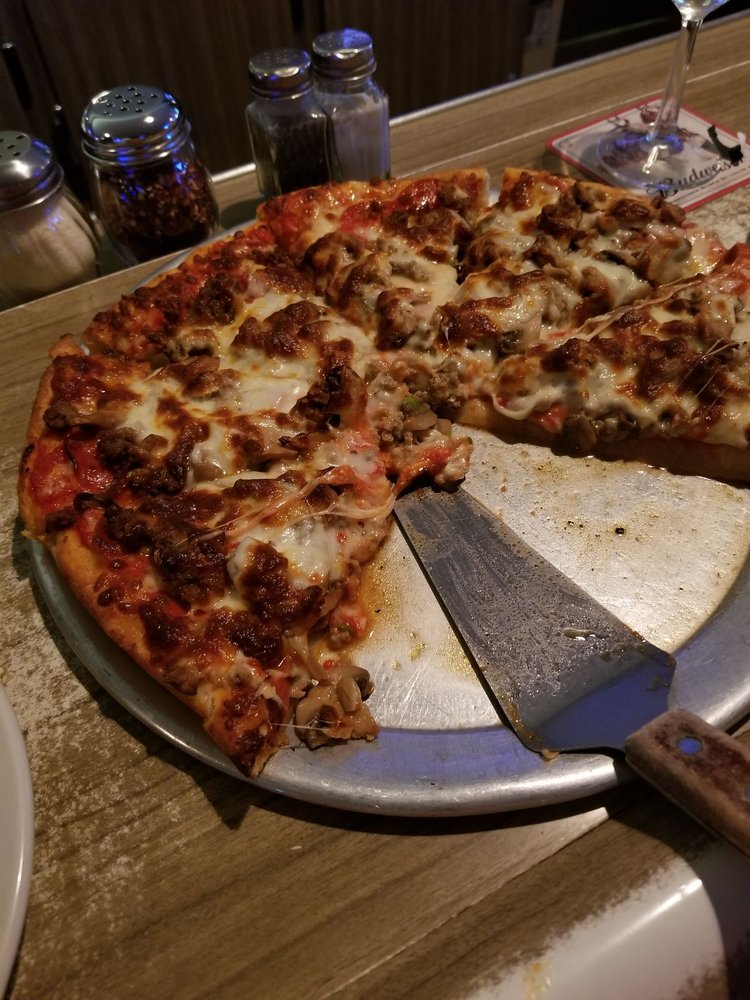 PAT DEES PUB & EATERY - 15 Photos & 31 Reviews - Pubs - 9254 Olde 8 Rd ...