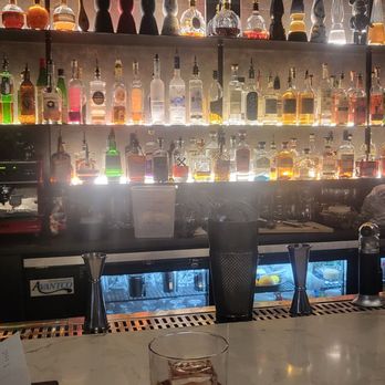 BAUS BARBER - Updated November 2025 - 126 Photos & 65 Reviews - 114 E ...