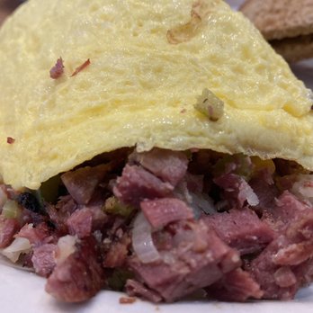 BENJI’S DELI & RESTAURANT - Updated October 2024 - 208 Photos & 237 ...