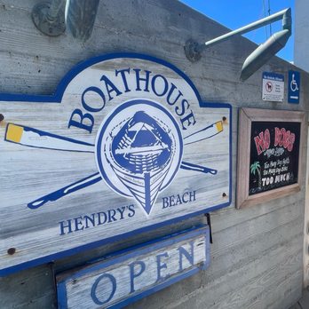 BOATHOUSE AT HENDRY’S BEACH - Updated July 2024 - 4563 Photos & 3350 ...