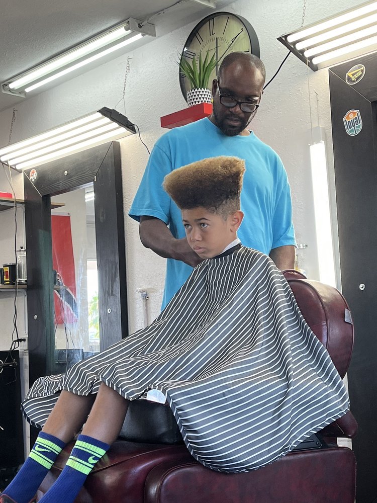 THE BARBER BOX - Updated August 2025 - 291 Photos & 39 Reviews - 3045 ...