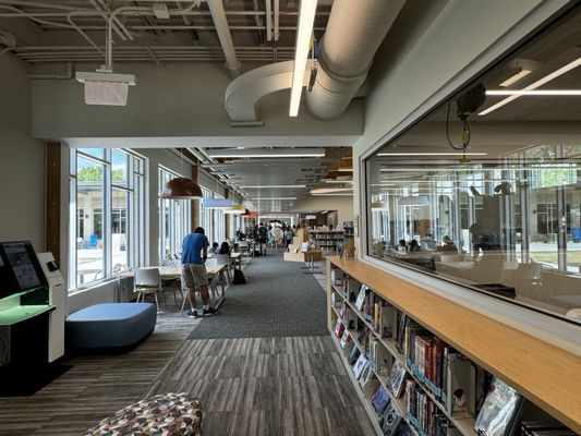 SOUTHWEST REGIONAL LIBRARY - Updated December 2025 - 22 Photos - 1515 ...