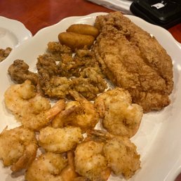 THE TIN FIN - Updated August 2025 - 110 Photos & 230 Reviews - 6014 Hwy ...