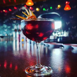 RUM CLUB - Updated July 2025 - 290 Photos & 306 Reviews - 720 SE Sandy ...