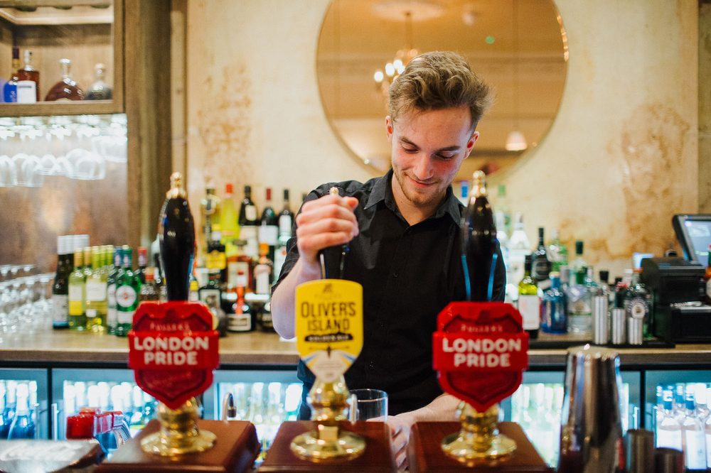 THE CHERRY TREE - Updated August 2025 - 3 High Street, Olney, Milton ...