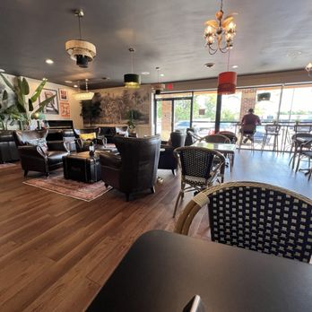 SOCIALITE CAFE - Updated October 2025 - 43 Photos & 27 Reviews - 4011 ...