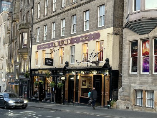 THE DORIC - Updated March 2025 - 148 Photos & 126 Reviews - 15-16 ...