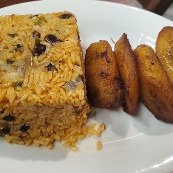 MONSERRATE RESTAURANT BAR & GRILL - Updated October 2025 - 114 Photos ...