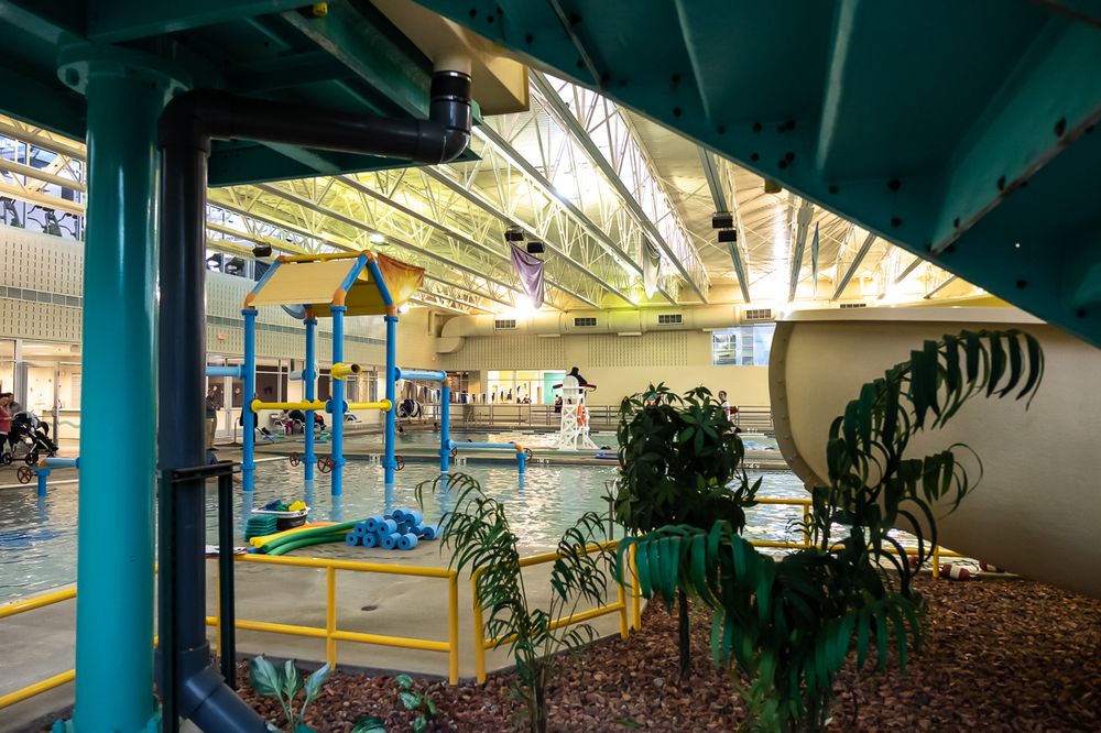 SPLASH CENTRAL - Updated December 2025 - 700 S Bartlett Rd, Bartlett ...