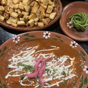 AH HUEVO! - Updated May 2025 - 234 Photos & 131 Reviews - 101 E Glenn ...