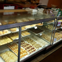 CAPRI ITALIAN BAKERY - Updated September 2025 - 95 Photos & 109 Reviews ...