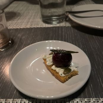 THE RESTAURANT AT FOUR ELEVEN YORK - Updated August 2025 - 321 Photos ...