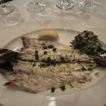 ESTIA - Updated June 2024 - 1212 Photos & 866 Reviews - 1405 Locust St ...