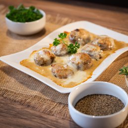 LITTLE ROME - Updated September 2025 - 463 Photos & 347 Reviews - 2707 ...