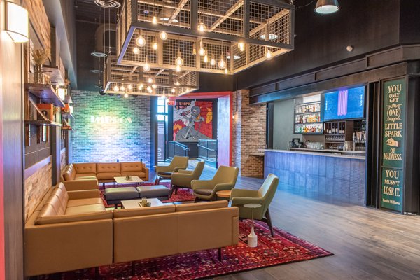 MILWAUKEE IMPROV - Updated December 2025 - 121 Photos & 76 Reviews ...