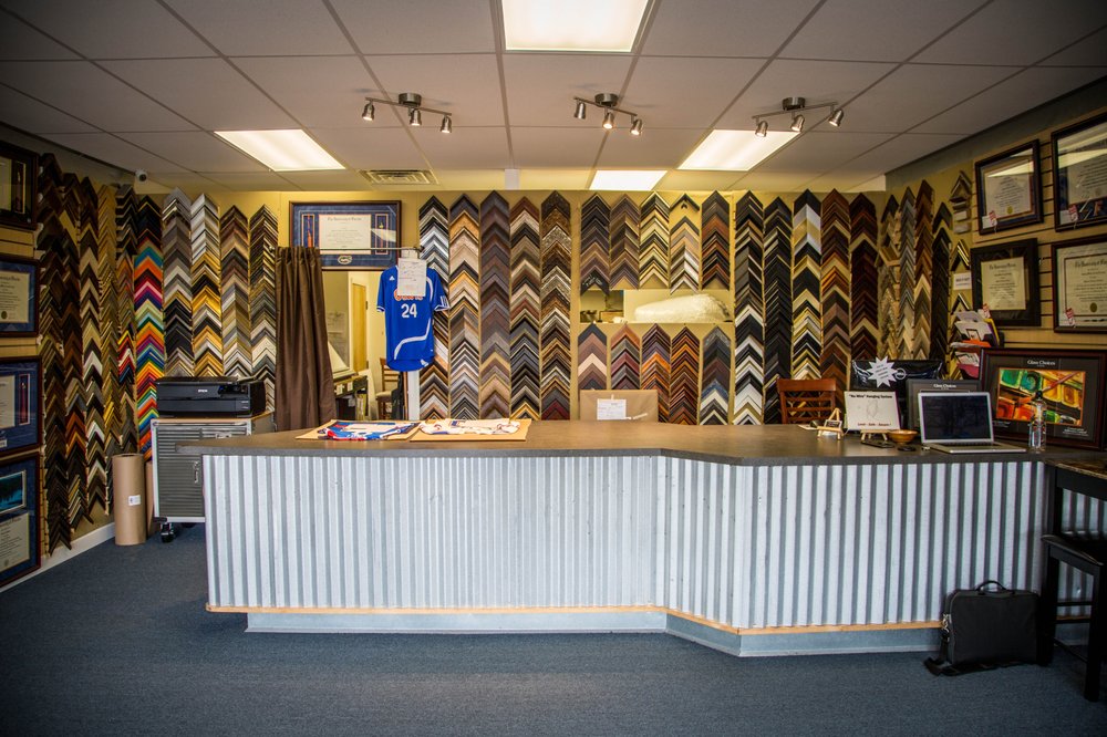 TALKING WALLS - Updated December 2025 - 3432 W University Ave ...