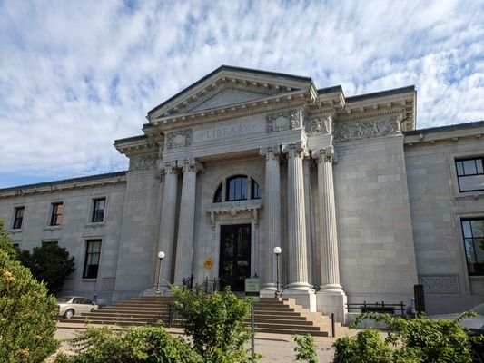 LOUISVILLE FREE PUBLIC LIBRARY - Updated December 2025 - 179 Photos ...