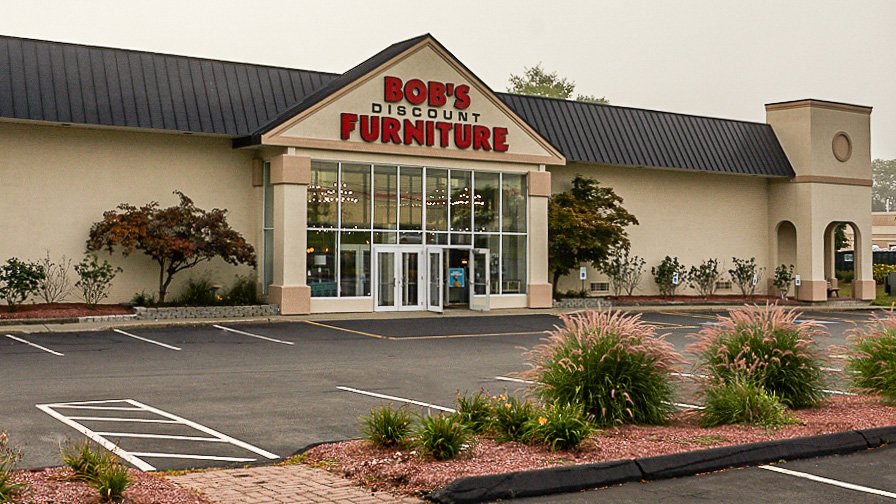 BOB’S DISCOUNT FURNITURE AND MATTRESS STORE - Updated April 2024 - 39 ...
