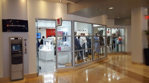 POPULAR CENTER - Updated July 2025 - 70 Photos - Av. Luis Muñoz Rivera ...