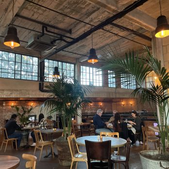 PROVENDER HALL - Updated June 2024 - 212 Photos & 163 Reviews - 122 E ...