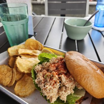 SALTY GIRLS - SEQUIM SEAFOOD - Updated June 2024 - 382 Photos & 395 ...