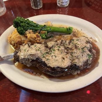 BONGE’S TAVERN - 271 Photos & 201 Reviews - 9830 W 280th N ...