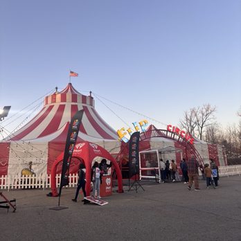 FLIP CIRCUS - Updated November 2025 - 91 Photos & 30 Reviews - 8000 ...