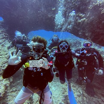 JACK’S DIVING LOCKER - Updated October 2024 - 235 Photos & 513 Reviews ...