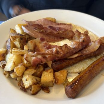 SCRAMBLES RESTAURANT - Updated December 2025 - 58 Photos & 55 Reviews ...